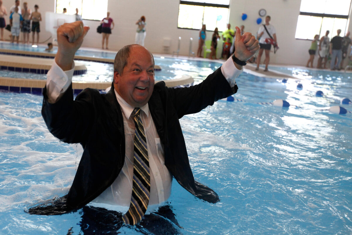 Orem Recreation Center celebrates opening of new pool | News, Sports ...